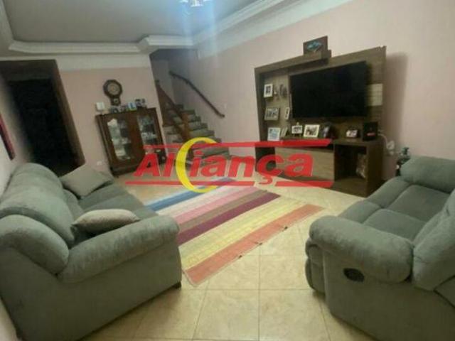Lindo sobrado na Vila Rosália com 3 dorm e 1 suíte