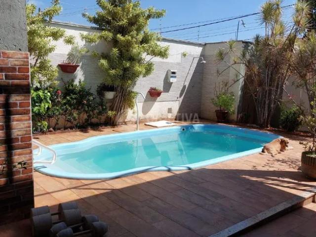 Lindo sobrado no bairro Jardim Patricia