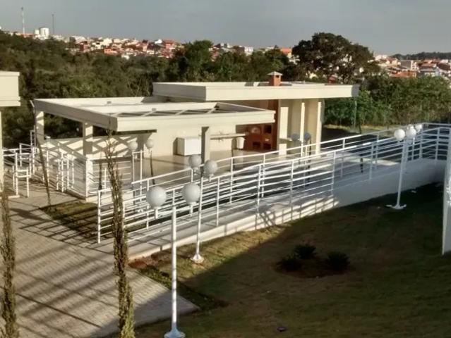 Lindo sobrado no condomínio residencial Park Real em Indaiatuba