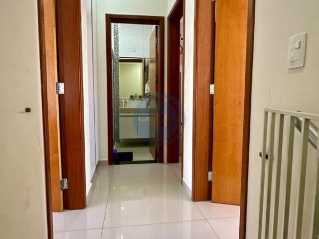 Lindo sobrado no condomínio residencial Park Real em Indaiatuba