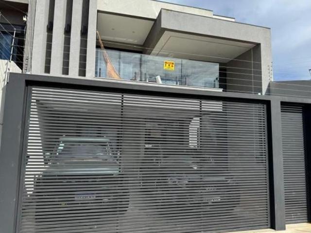 LINDO SOBRADO NO GUARA II, QE 24 COM 4 SUITES