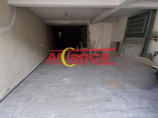 Lindo Sobrado Novo à Venda 3 Quartos sendo 1 Suíte e 4 vagas no Jardim Vila Galvão