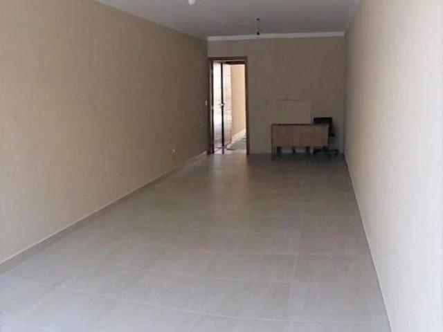 LINDO SOBRADO NOVO, ÓTIMA LOCALOZAÇÃO!