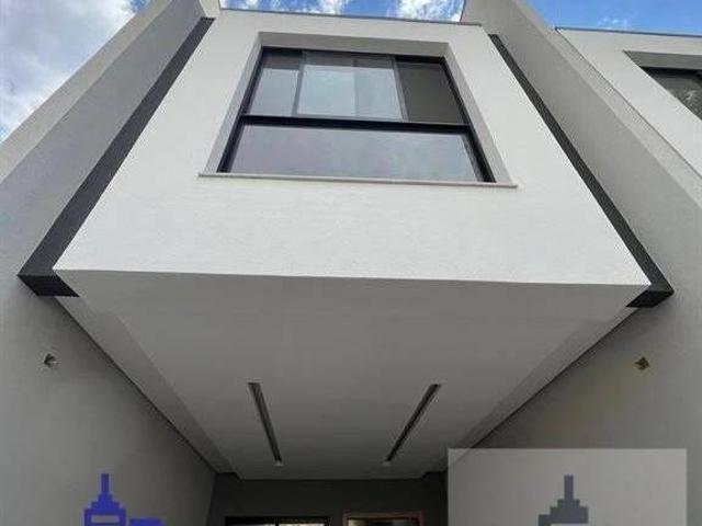 LINDO SOBRADO NOVO NUNCA HABITADO COM 150 M²/4 SUITES/2 VAGAS/ ESPAÇO GOURMET À VENDA NA VILA CARRÃ