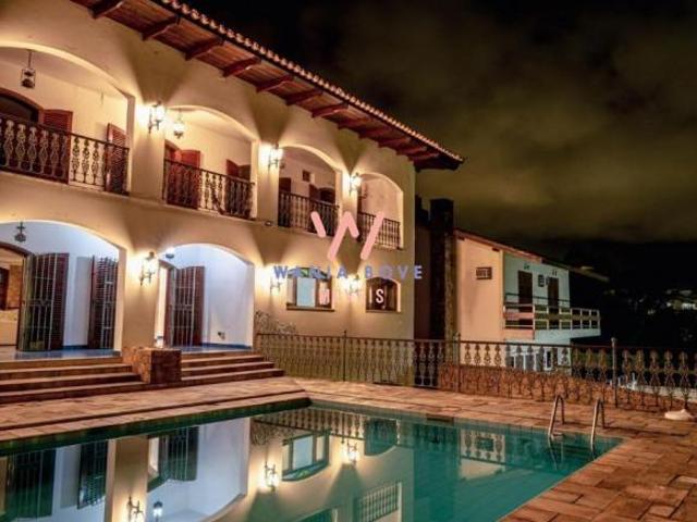 Lindo Sobrado a 300m da Praia, com 7 dormitórios à venda, 600 m² por R$ 3.000.000 Praia do Arrastã