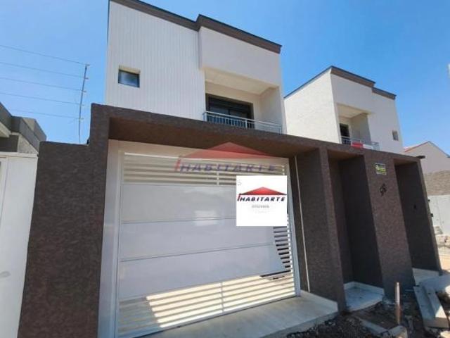 Lindo Sobrado à Venda em Curitiba PR, Bairro Boqueirão: 3 Quartos, 3 Suítes, 1 Sala, 4 Banheiros, 3