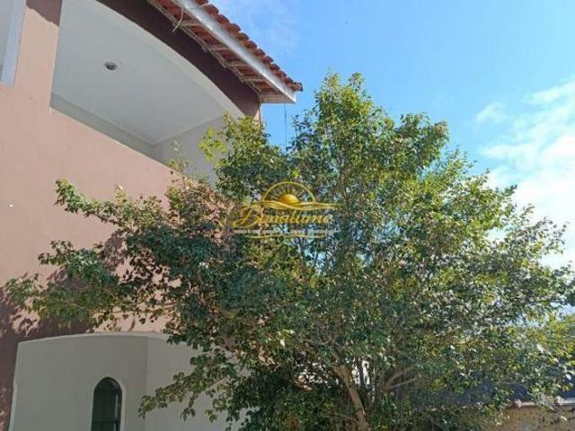Lindo sobrado à venda em Mongaguá, no bairro Vera Cruz, lado serra!