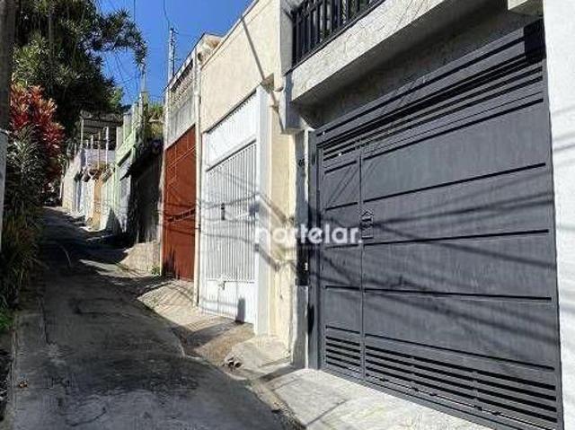 Lindo sobrado a venda em Santana.