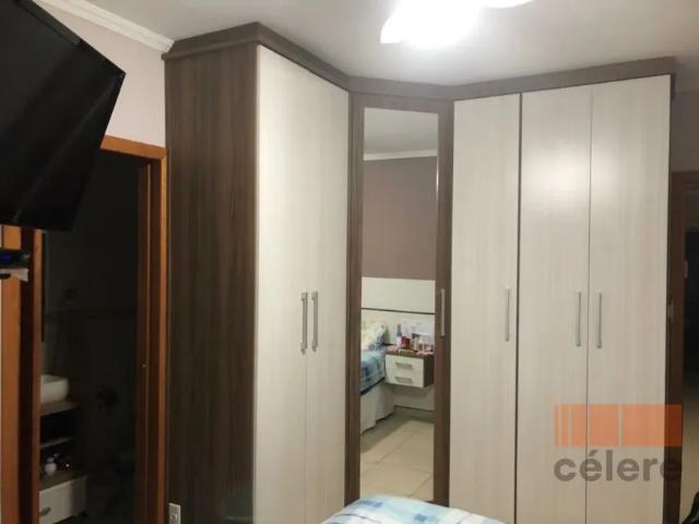 Lindo Sobrado à Venda! Espaço, Conforto e Sofisticação!