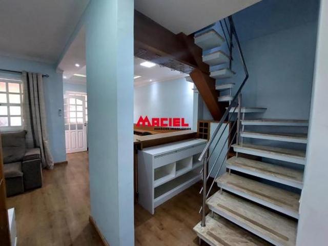 LINDO SOBRADO A VENDA NO CONDOMÍNIO BELL PARK | 4 DORM | JARDIM UIRÁ