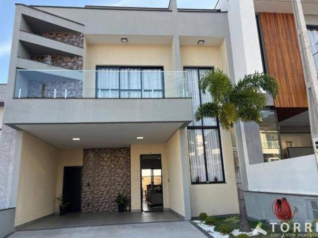 Lindo Sobrado à venda no Condomínio Horto Florestal Villagio em, Sorocaba/SP