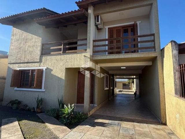 Lindo sobrado à venda no Bairro Niterói