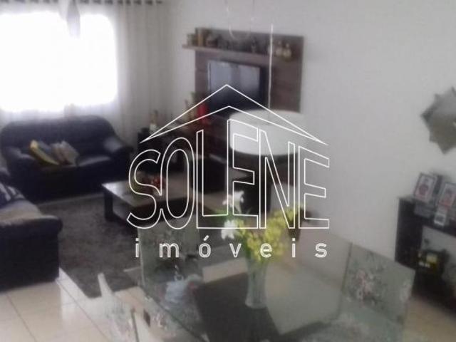 LINDO SOBRADO A VENDA NO JARDIM D&apos ABRIL COM 3 SUITES E 2 VAGAS DE GARAGEM COBERTAS