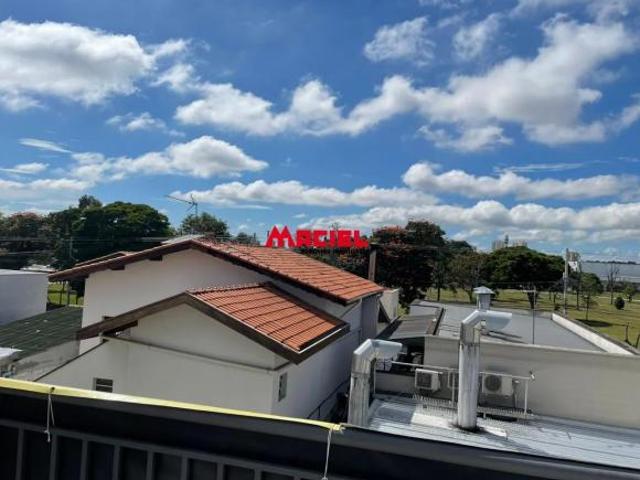Lindo Sobrado à Venda no Jardim das Indústrias 3 Andares com Espaço Gourmet e SPA!
