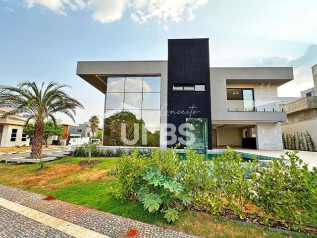 Lindo sobrado a venda no Portal do Sol Green 417,00 m²