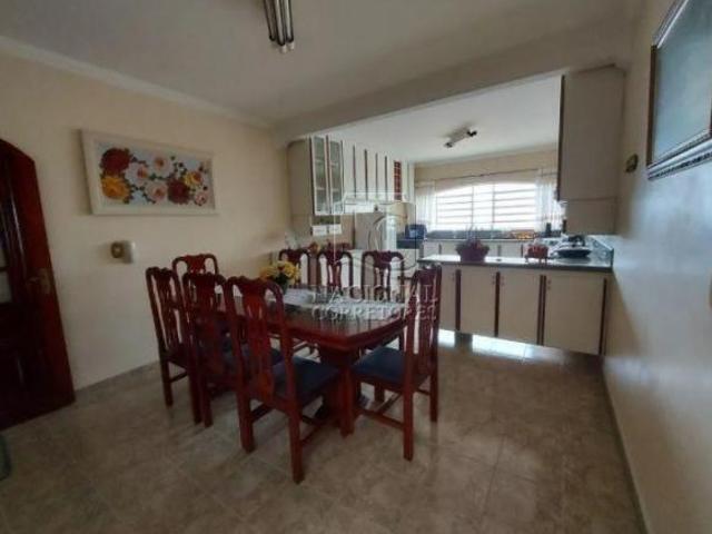 Lindo sobrado à venda no Parque das Nações – 294m², 3 dormitórios, área gourmet e salão de festas