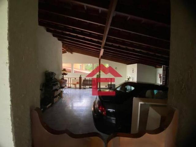 Lindo Sobrado à Venda no Parque Dom Henrique II, Cotia! Viva com Conforto e Estilo em um Ambiente Am
