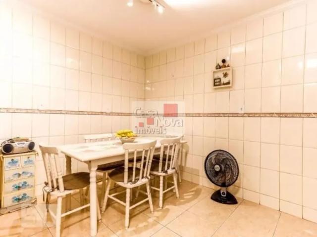 Lindo sobrado a venda na Vila Leonor