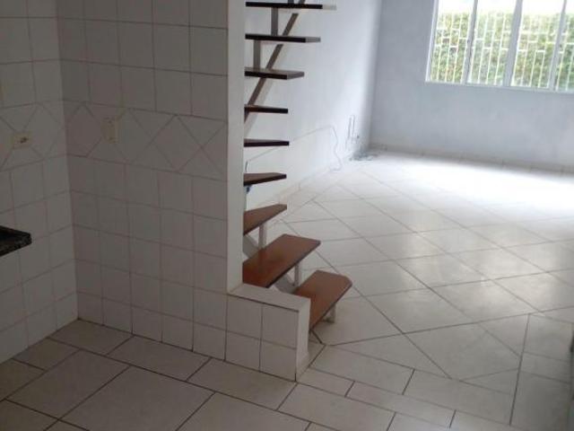 Lindo Sobrado à Venda/Aluguel – Conforto e Praticidade em um Só Lugar!