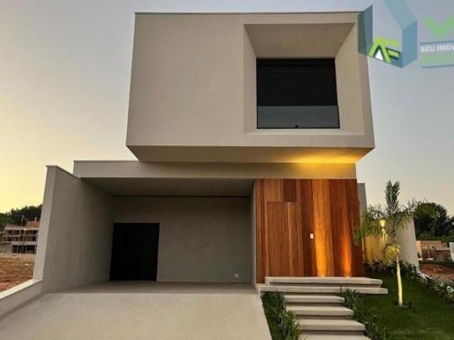 Lindo Sobrado alto padrão no Condomínio Campos de Medeiros. Ótima localizaçao!