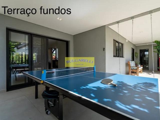 Lindo Sobrado Alto Padrão à venda 5 Suites, 8 Vagas, Piscina, Estilo Industrial, Condomínio Rese