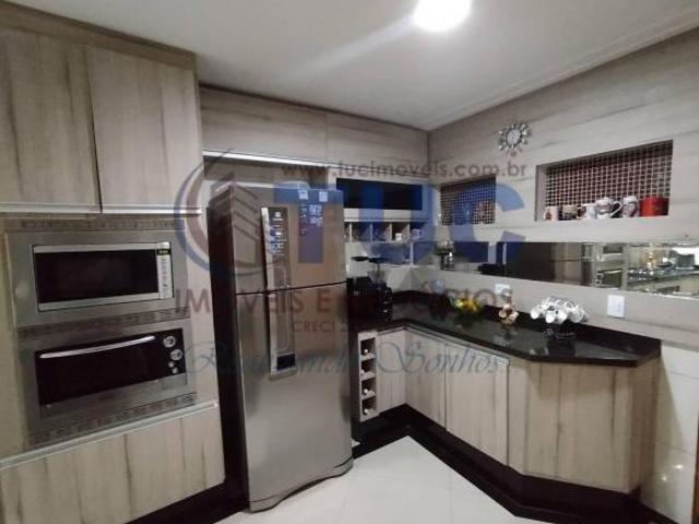 Lindo Sobrado c/ 3 dorms,04gvs,espaço gourmet ac permuta La Palmas SBC