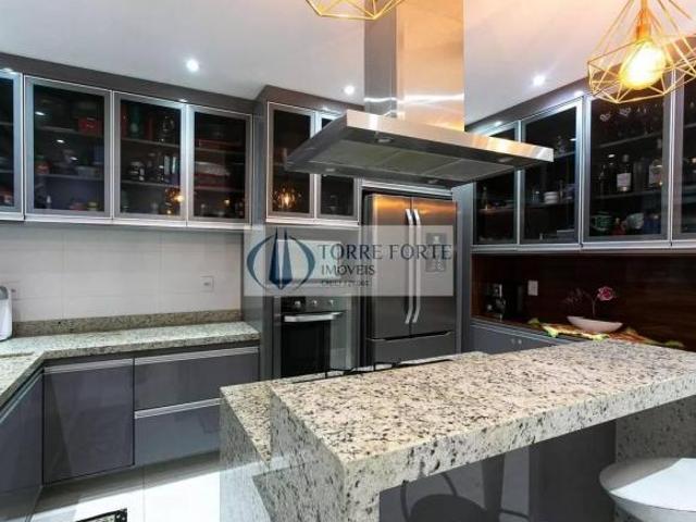 Lindo Sobrado com 4 dormitorios 1 suite 2 vagas na Vila Carrão