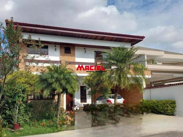 Lindo Sobrado com 5 Quartos à venda, 223m² Jardim das Colinas