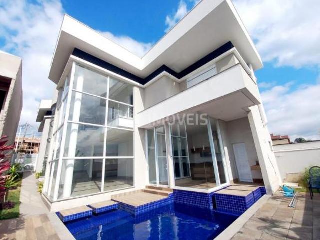 Lindo sobrado com 320m2 à venda no Swiss Park Campinas