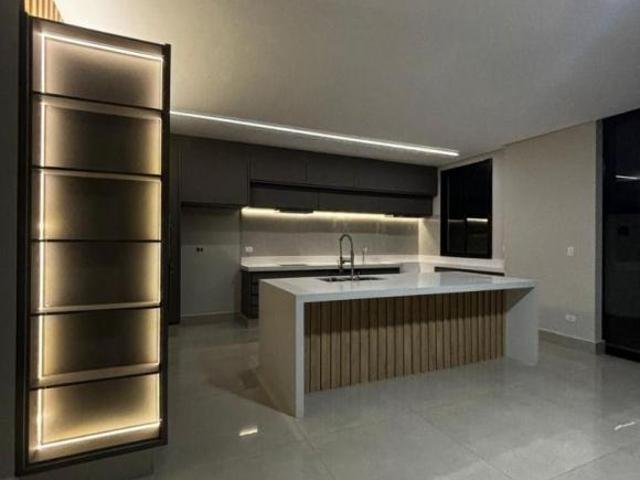 Lindo Sobrado com 3 dormitórios à venda, 220 m² por R$ 1.490.000 Residencial Fogaça Jacareí/SP