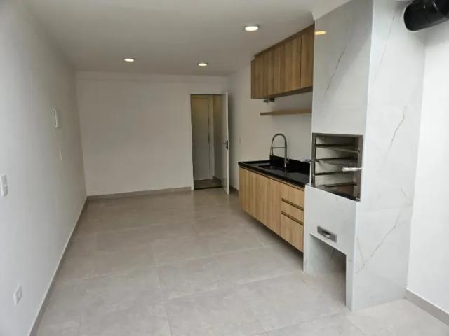 Lindo sobrado com 3 suítes, 2 sacadas, 140 m² apenas 1.100.000,00, Vila Isolina Mazzei, 5 minutos do