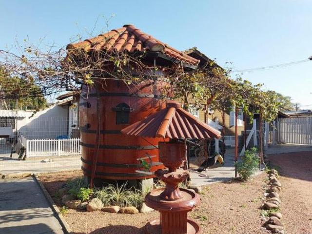Lindo Sobrado com Piscina + Casa Térrea no Bairro Harmonia em Canoa