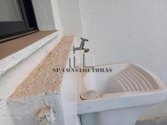 Lindo sobrado com piscina proximo ao Centro de Cotia