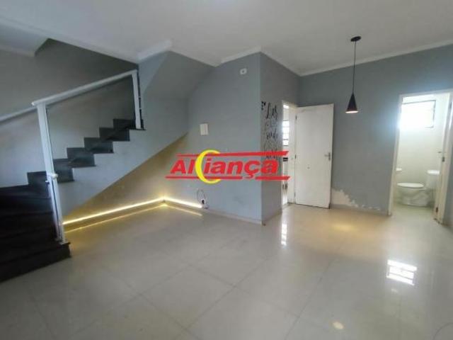 LINDO SOBRADO COM SUITE NO PICANÇO!