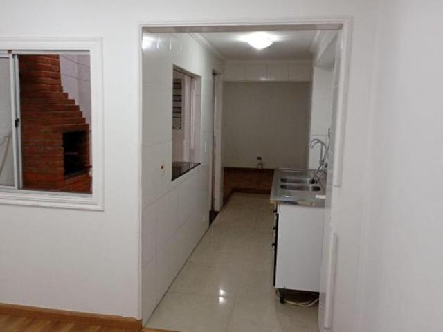 LINDO SOBRADO COND. RESID. PALMARES