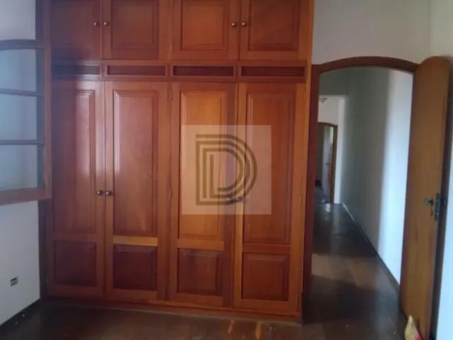Lindo sobrado de 3 suítes, sala para 2 ambientes