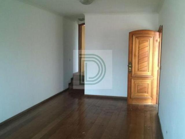 Lindo sobrado de 3 suítes, sala para 2 ambientes
