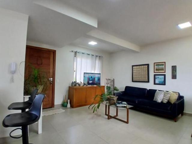 Lindo Sobrado em condominio