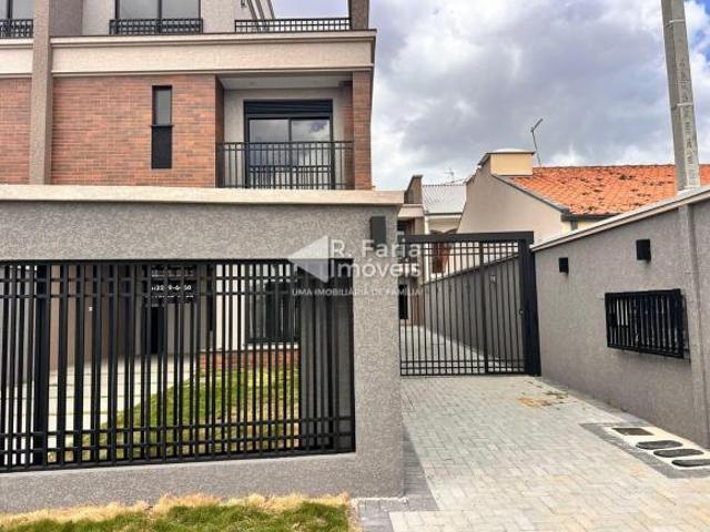 LINDO SOBRADO EM CONDOMINIO COM AMPLO TERRAÇO