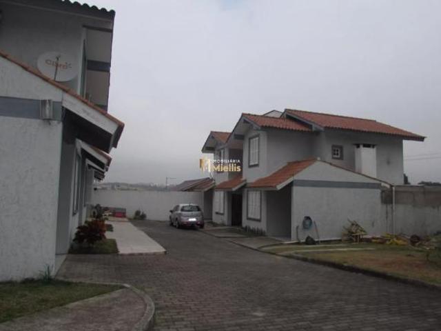 Lindo Sobrado em Condomínio Exclusivo