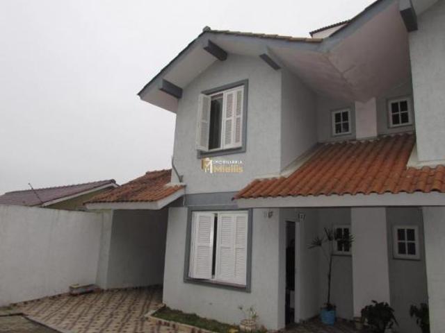 Lindo Sobrado em Condomínio Exclusivo