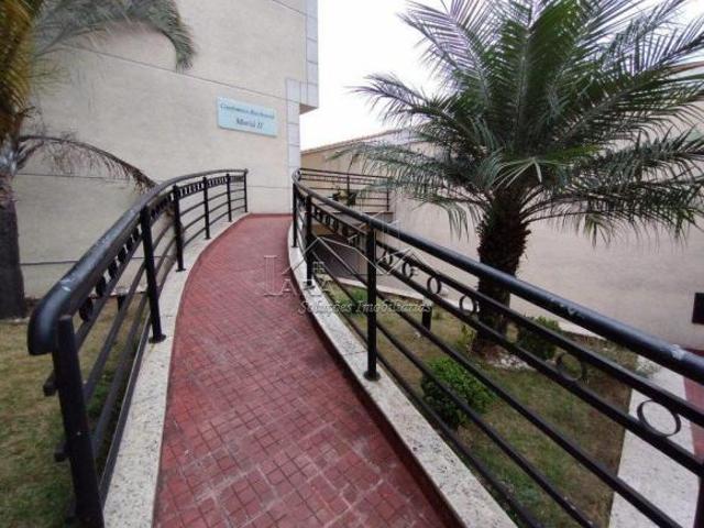 LINDO SOBRADO EM CONDOMINIO FECHADO VILA RÉ