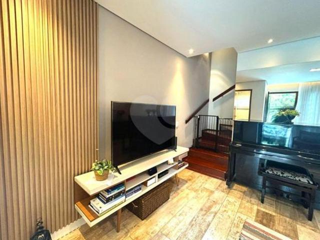 LINDO SOBRADO EM CONDOMINIO HORTO FLORESTAL