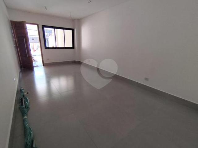 Lindo Sobrado em Santa Terezinha com 3 suites