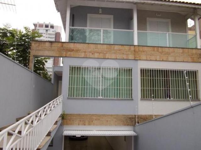 Lindo Sobrado em Santana. Repleto de armários embutidos, ampla cozinha planejada