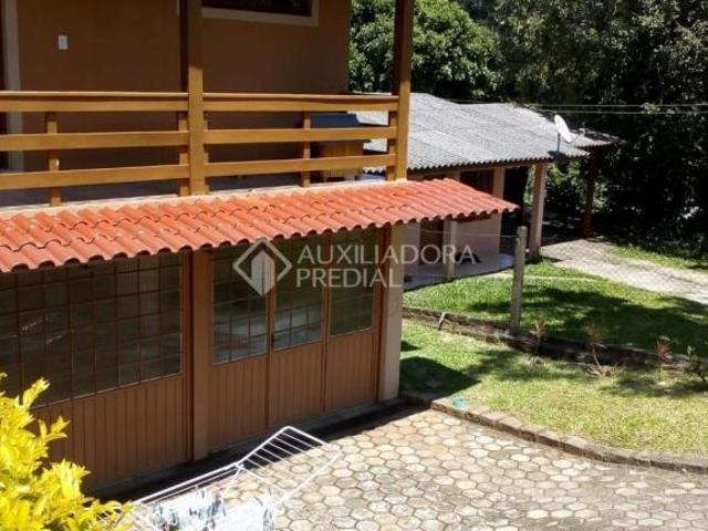 LindO sobrado em Viamão bairro Tarumã estudam troca por apartamento