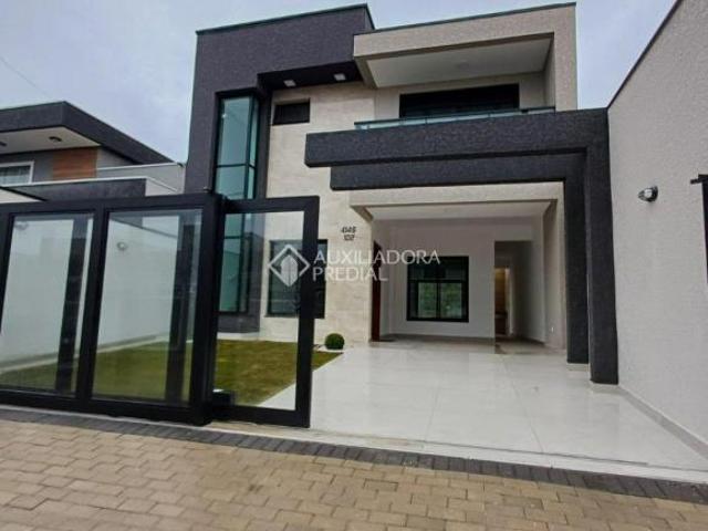 Lindo Sobrado Fazenda Rio Grande | Design Moderno com 148m² de Puro Conforto | R$ 890.000,00
