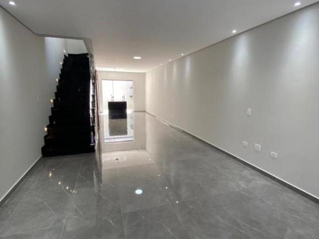 Lindo Sobrado Frontal Geminado com 03 suítes e Espaço Gourmet no Tatuapé!
