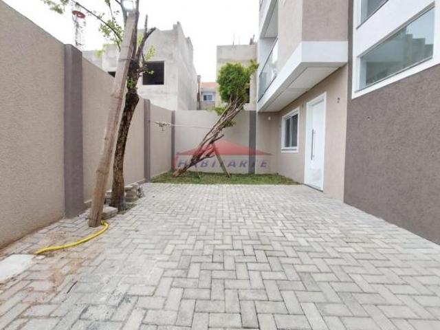 Lindo sobrado localizado no bairro Uberaba Curitiba PR