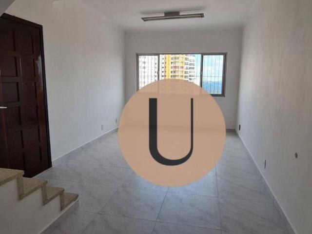 Lindo sobrado reformado à venda em Alto de Pinheiros